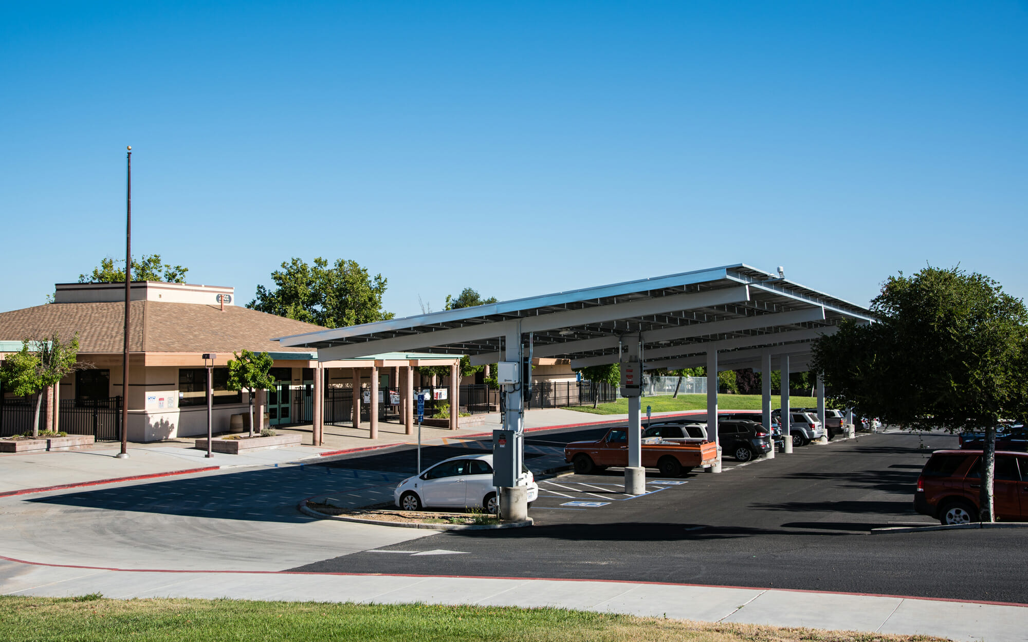 Back to School with Solar: Three California school districts select ...