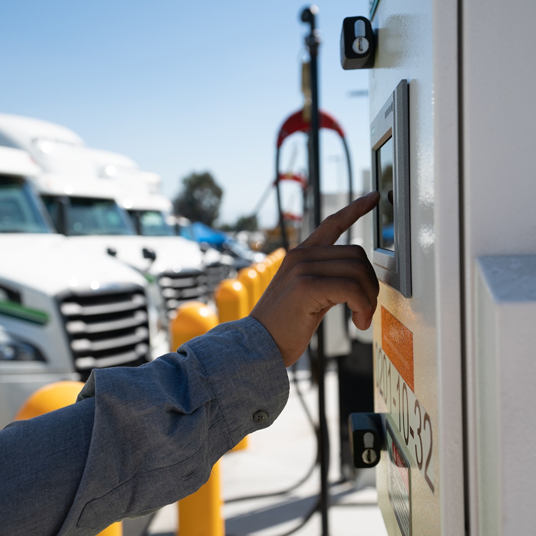 Penske Energy Formed to Advise and Support Commercial Fleets on EV ...